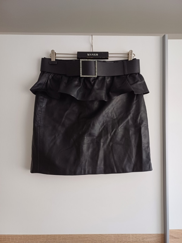 Ženska suknja 38 Zara, ženske suknje - Suknje za žene - OLX.ba