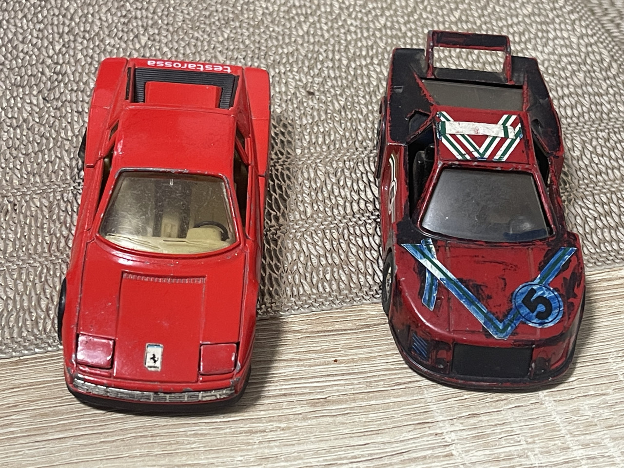 Stariji MC TOY Ferrari Tesstarosa 1/39 i 308 Polistil Italy 1/40 ...