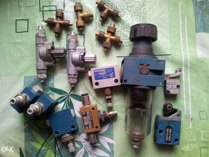 Pneumatski ventil, pripremna grupa, razvodnik... - Dijelovi za mašine i ...
