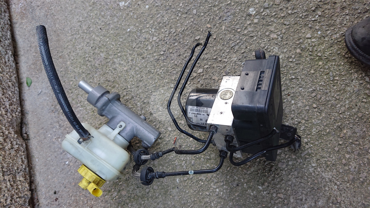 golf 4 ABS KOČIONI SISTEM DOBOŠ - ABS sistemi za automobile - OLX.ba