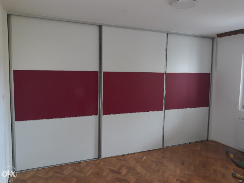 Americki plakari 061 548 606 - Ormari/Plakari - OLX.ba