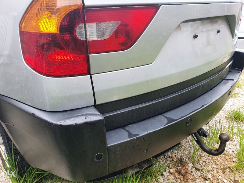 Bmw x3 e83 BRANIK ZADNjI - Branici, karambolke i spojleri za automobile ...