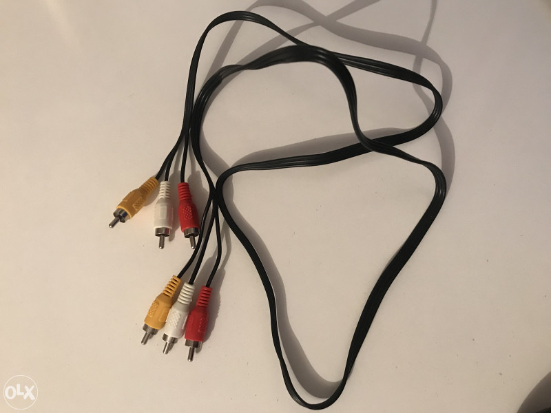 Kabl video i audio 3/3 RCA muski 1.2m - Kablovi za TV - OLX.ba