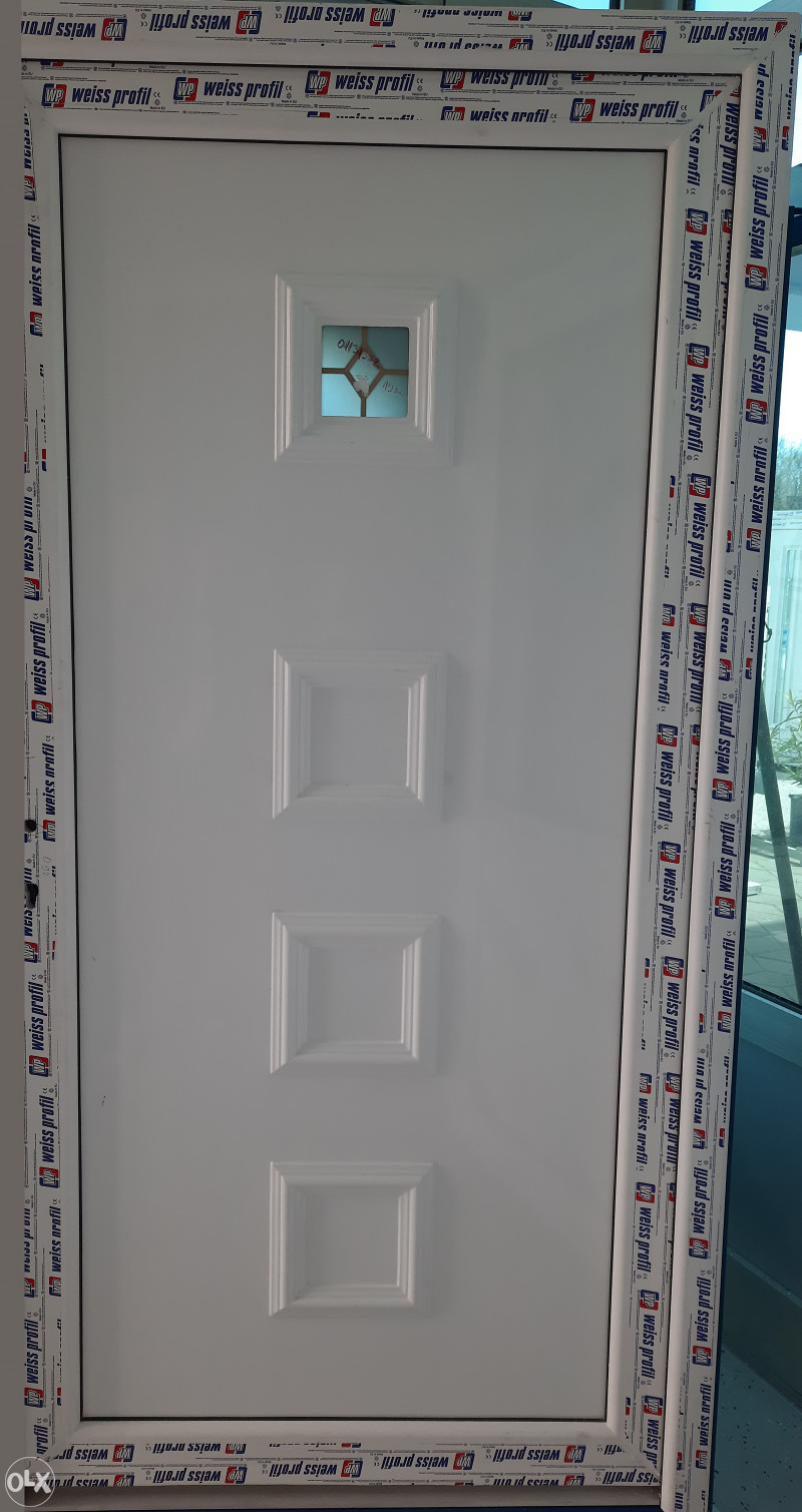 PVC ULAZNA VRATA (4 kocke) - Vrata - OLX.ba