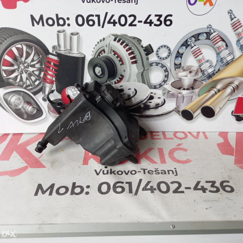 BOCA VODE BMW SERIJA 1 - Posude tečnosti za automobile - OLX.ba