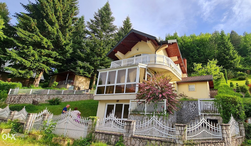 Mačkovac /Zlaca/ - vikendica /ili kuca/ - Vikendice - OLX.ba