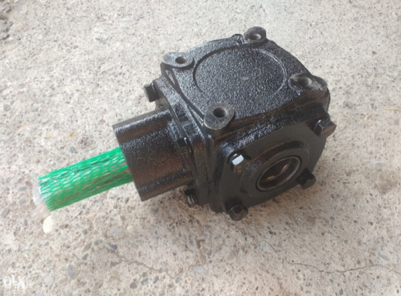 Kutni reduktor za traktorsku frezu deljanin imt freza - Ostali dijelovi ...