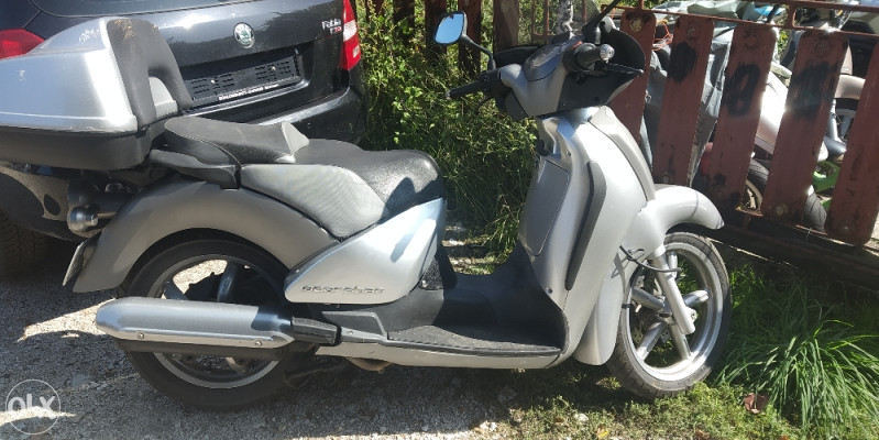 Aprilia scarabeo 125 dva motora - Motocikli - OLX.ba