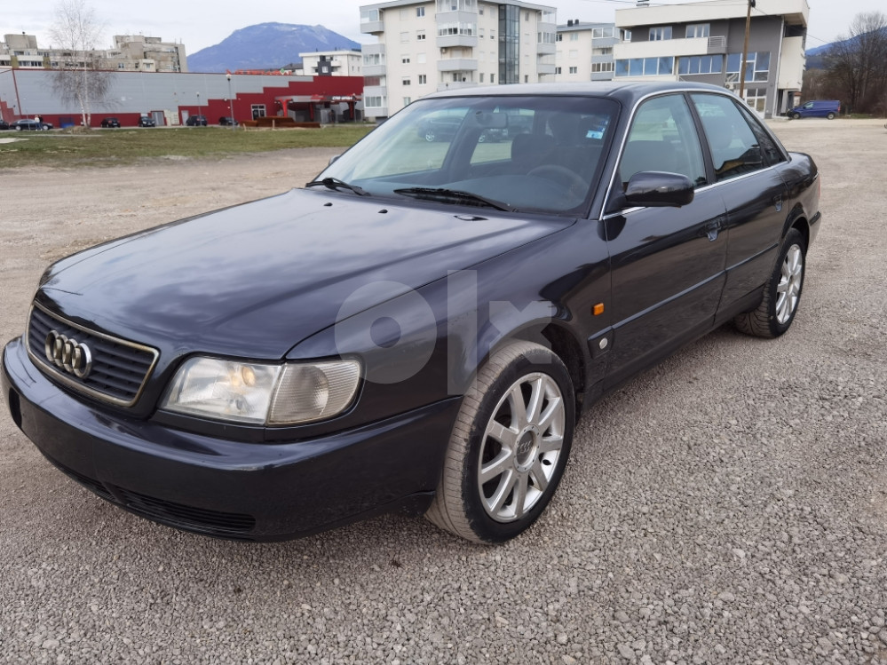 Audi A6 C4 2.6 v6 110 kw (a6 c4 2.6 benzin top stanje) - Automobili ...