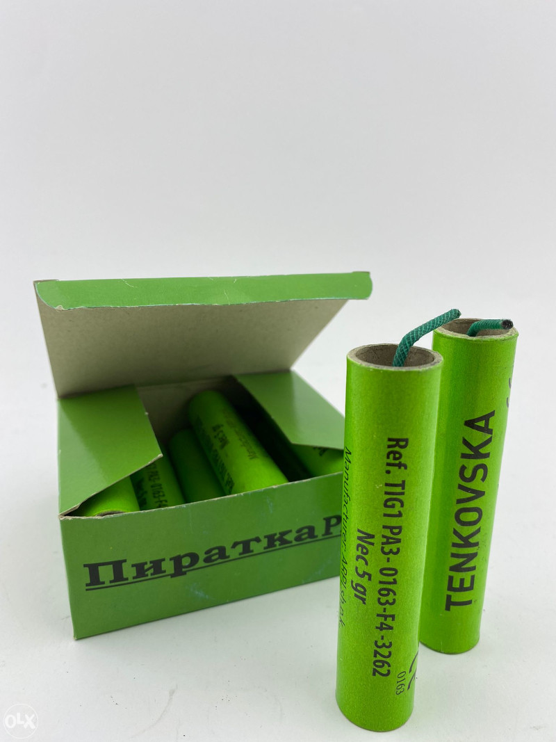 Petarde Piratka RA3 / TENKOVSKA 10 komada - Pirotehnika - OLX.ba