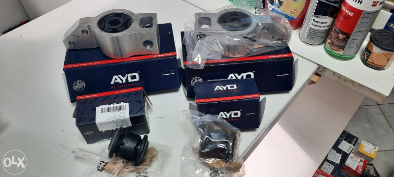 SELENI PREDNJI GOLF 6 KOMPLET PREDNJA STRANA - Lafete za automobile ...