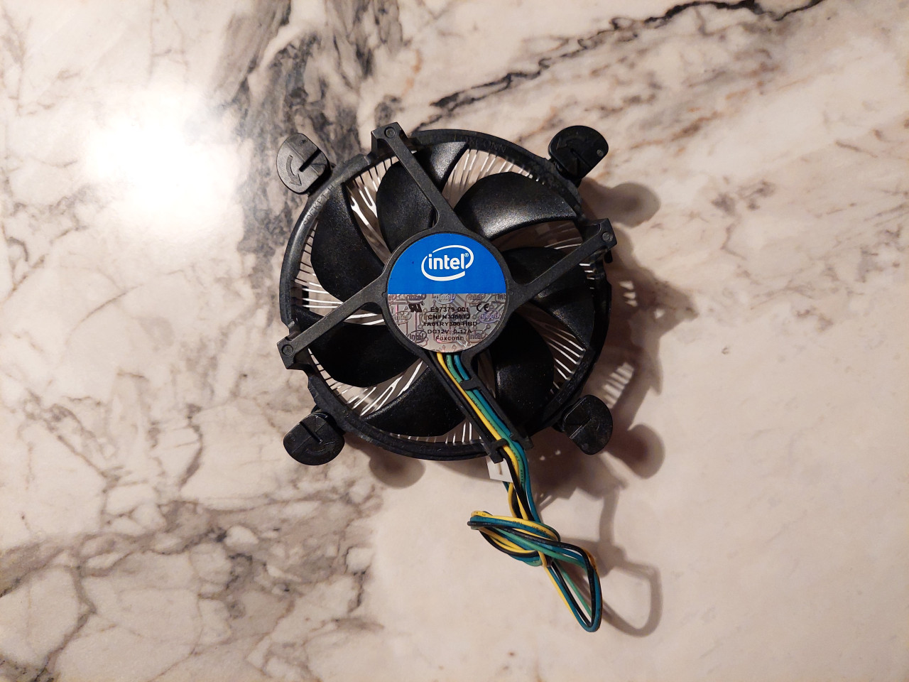Intel stock kuler cooler - Cooleri - OLX.ba