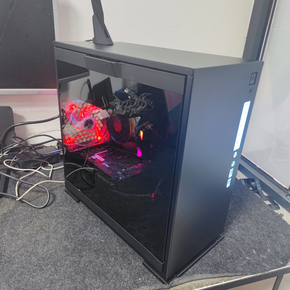 Gaming pc Erazer rgb i5-10gen+1660ti+16gb gskill rgb - Desktop Računari ...