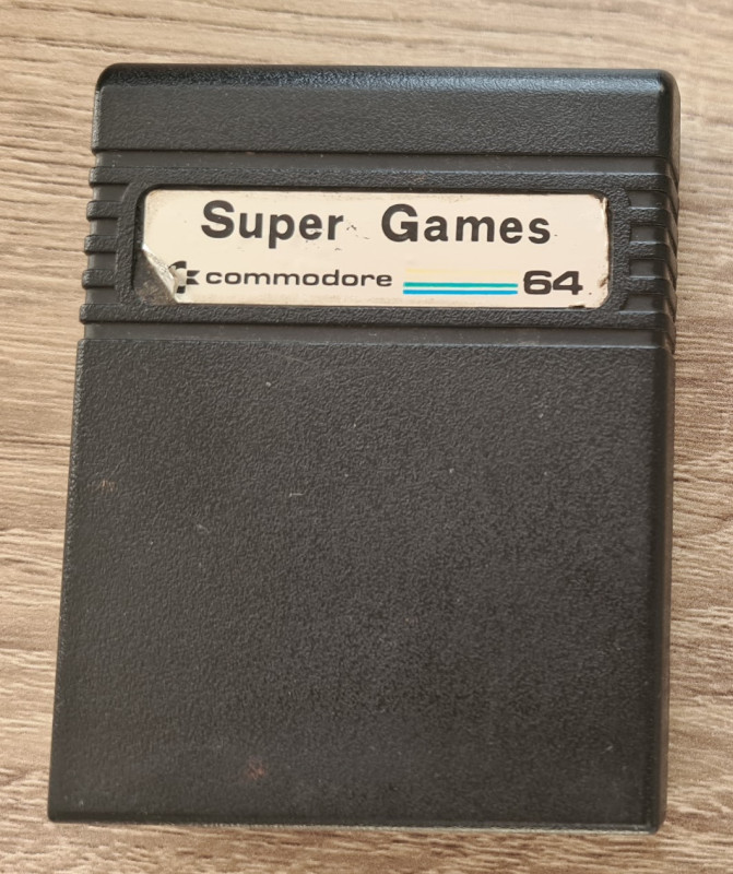 Commodore 64 igre - cartridge - Igre za PC i konzole - OLX.ba