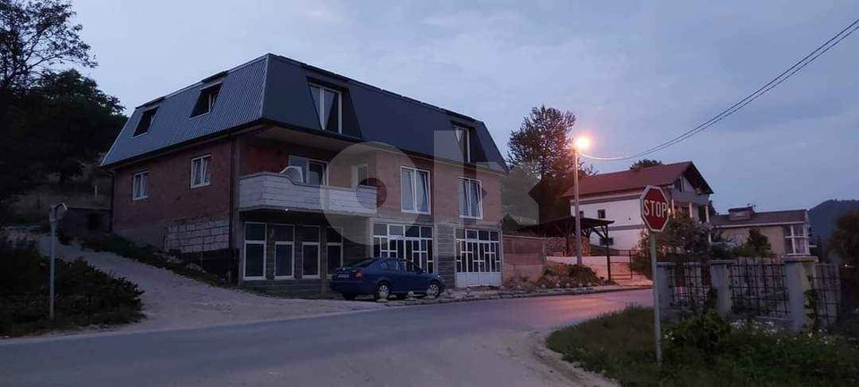 Kuća Turbe, Travnik - Kuće - OLX.ba