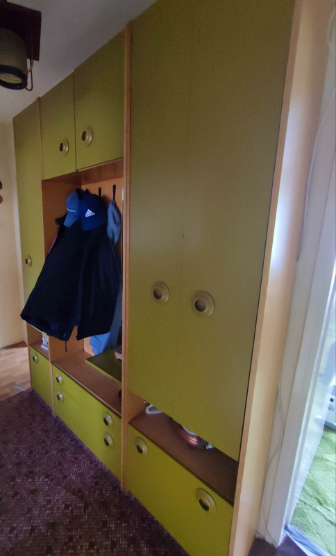 Ormar retro - Poklanjam (darujem) - OLX.ba