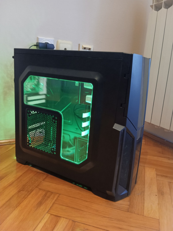 Gaming kuciste za PC - Kućišta - OLX.ba