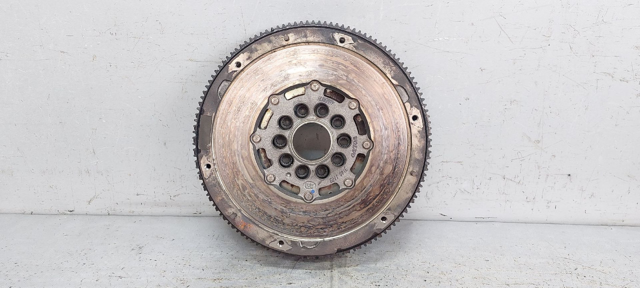 31401173 ZAMAJAC VOLVO S60/V60 > 14- - Kvačila za automobile - OLX.ba