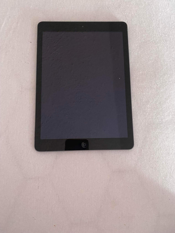 tablet ipad 4 - Tablet PCs - OLX.ba