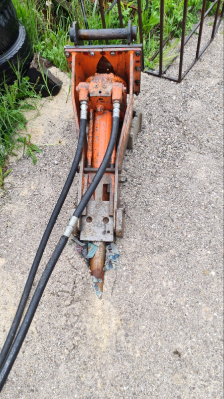 Cekic bager HAMMER 300 KG - Dijelovi za mašine i alate - OLX.ba