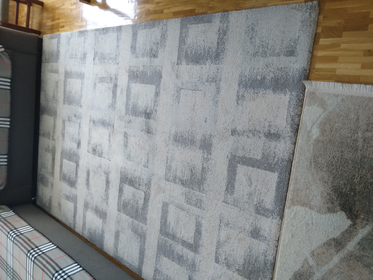 TEPIH SENSATION 230x160 cm - Ćilimi i Tepisi - OLX.ba