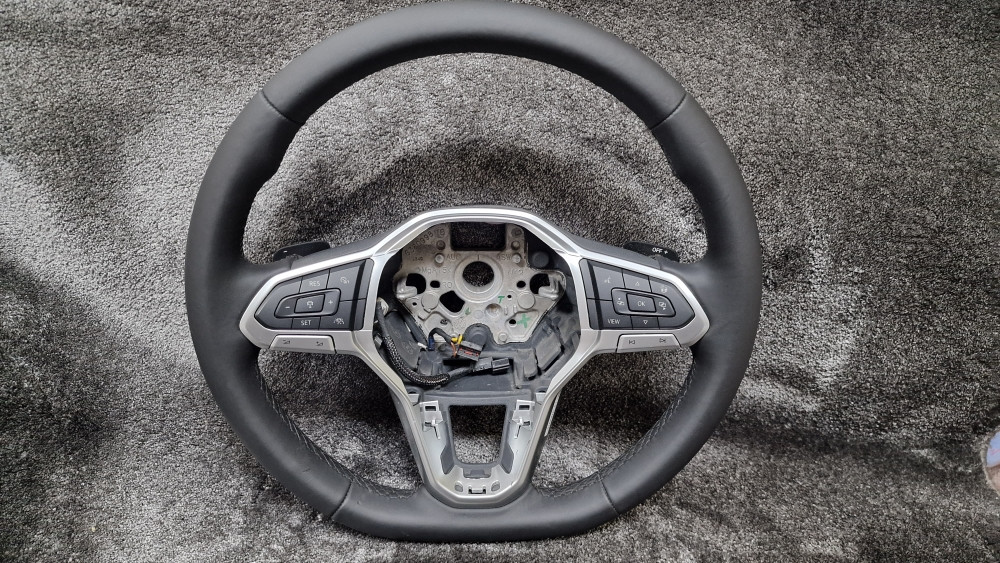 Volan Passat 8 b8 Golf 7 Tiguan Touran 3G0419089 - Volani za automobile ...