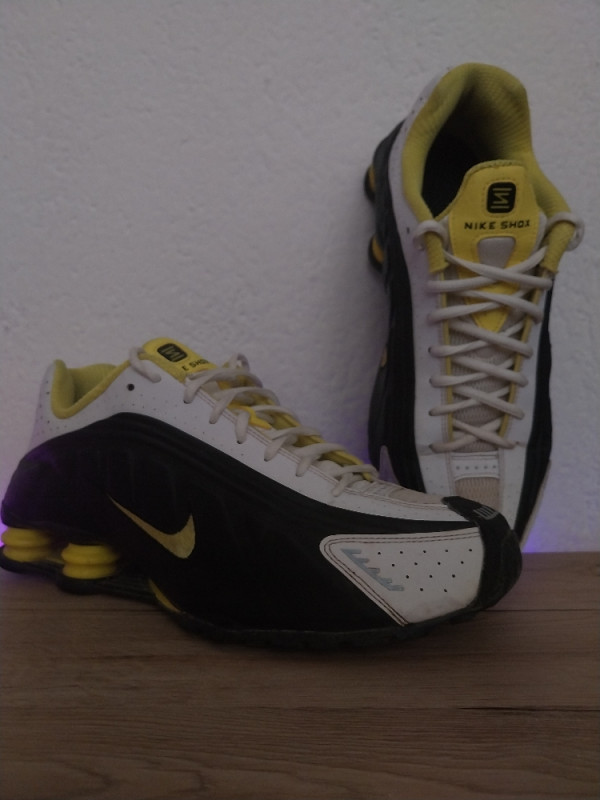 Nike Patike Shox R4 Dynamic Yellow - Tene/Patike - OLX.ba