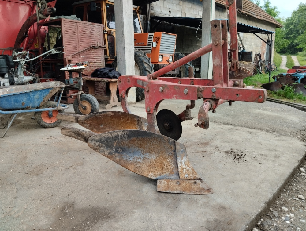 Plug imt 756 visoki - Plugovi - OLX.ba