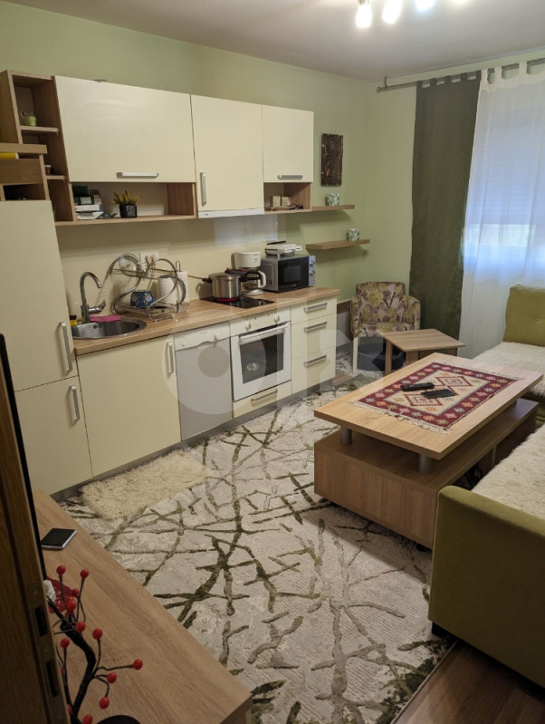 Stan Zenica - Stanovi - OLX.ba