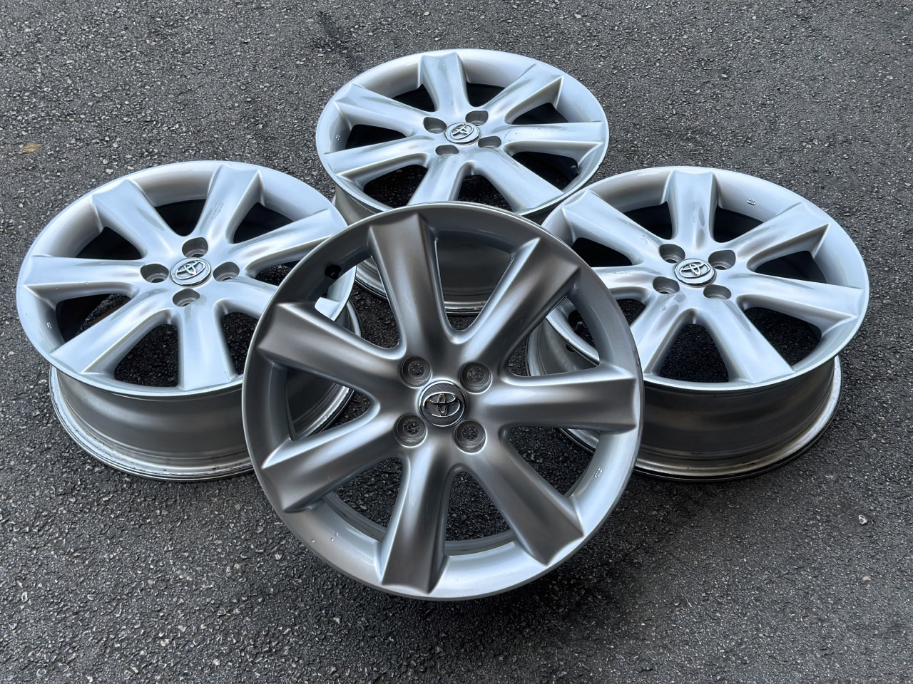Aluminijske Alu felge 17" 4x100 TOYOTA - Felge - OLX.ba