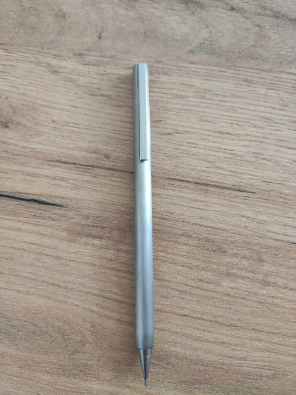 Tehnicke olovke Faber Castle - Ostalo - OLX.ba