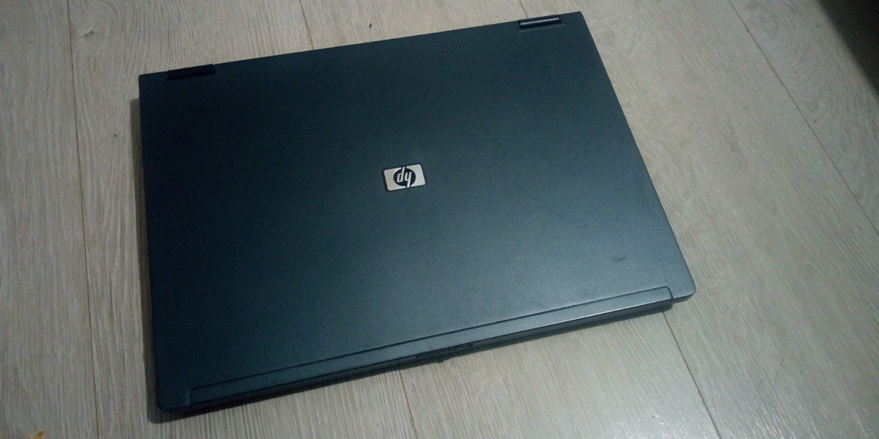Laptop HP COMPAQ NW8440 core2duo 2gb - Laptopi - OLX.ba