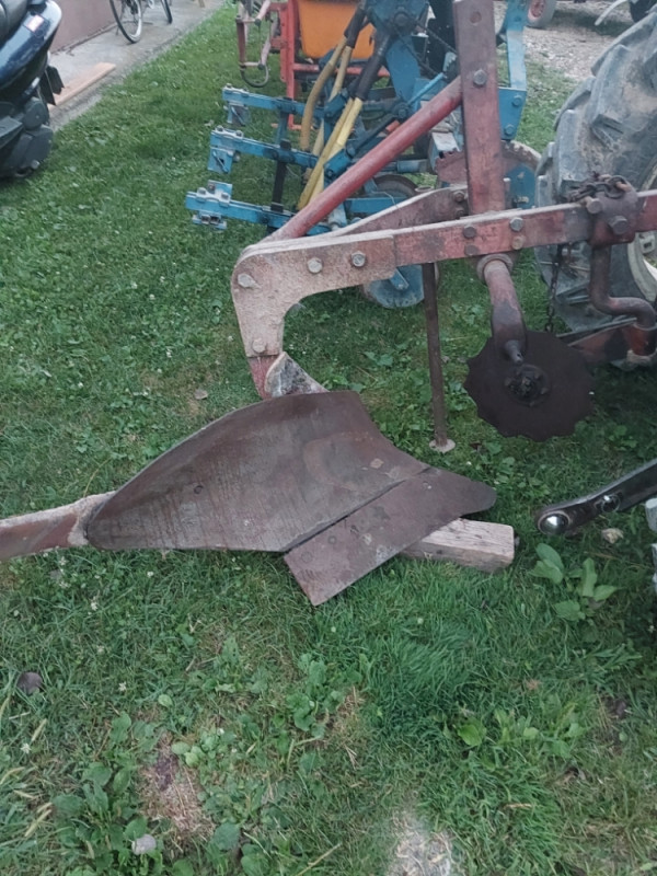 Plug imt 752 - Plugovi - OLX.ba