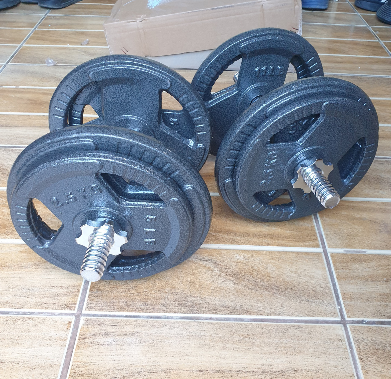 Bucice 2x16 kg - Tegovi i bučice - OLX.ba