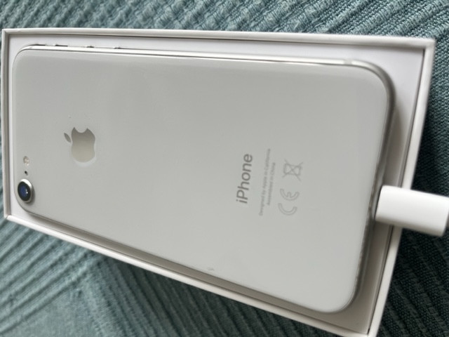 Apple iPhone 8 - Mobiteli - OLX.ba