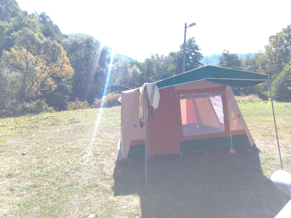 Kamp oprema satori - Šatori - OLX.ba