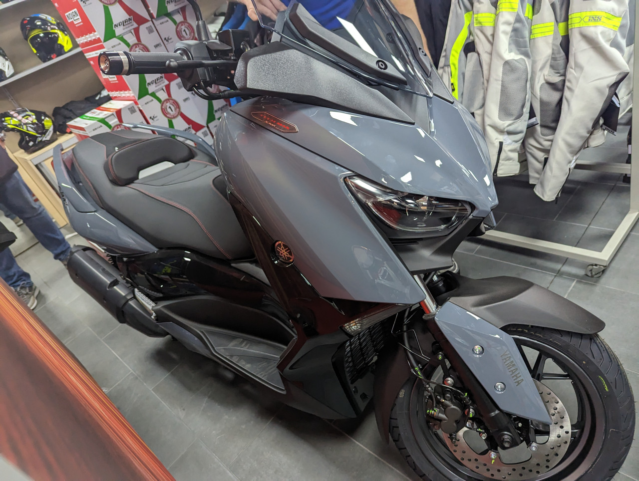 Yamaha Xmax 300 - Motocikli - OLX.ba