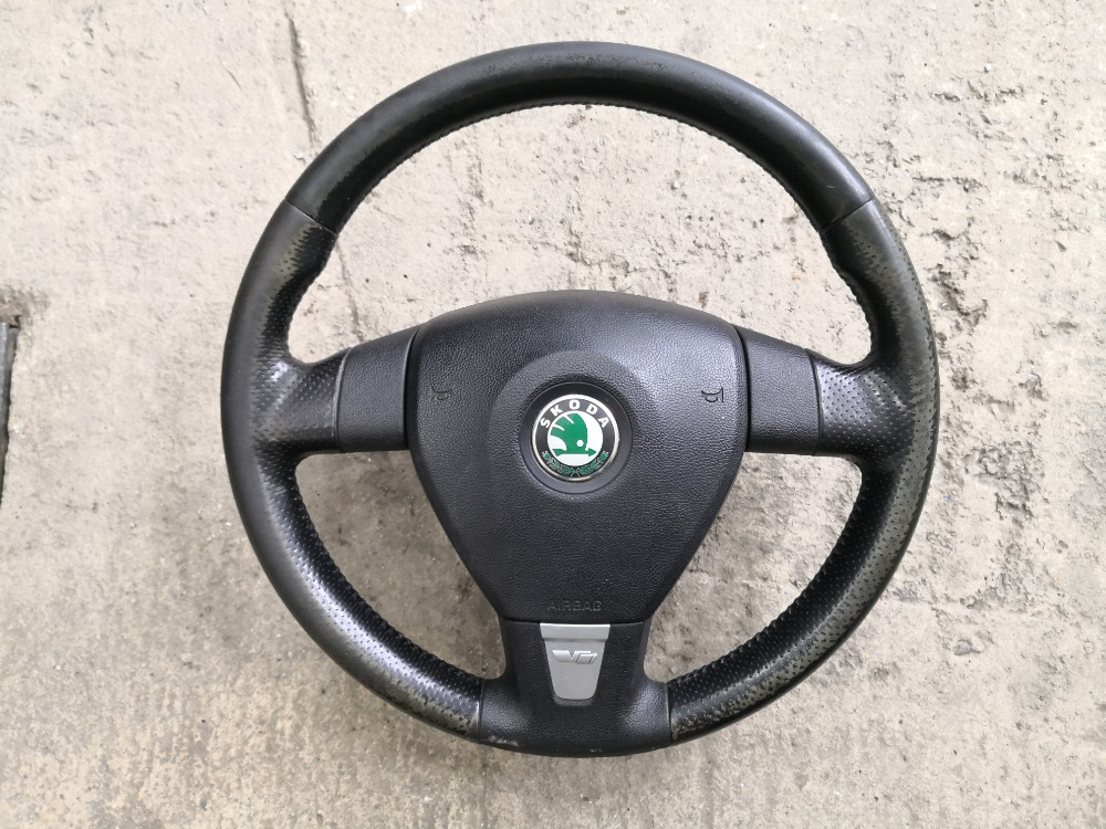 Volan SKODA OCTAVIA A5 VRS - Volani za automobile - OLX.ba