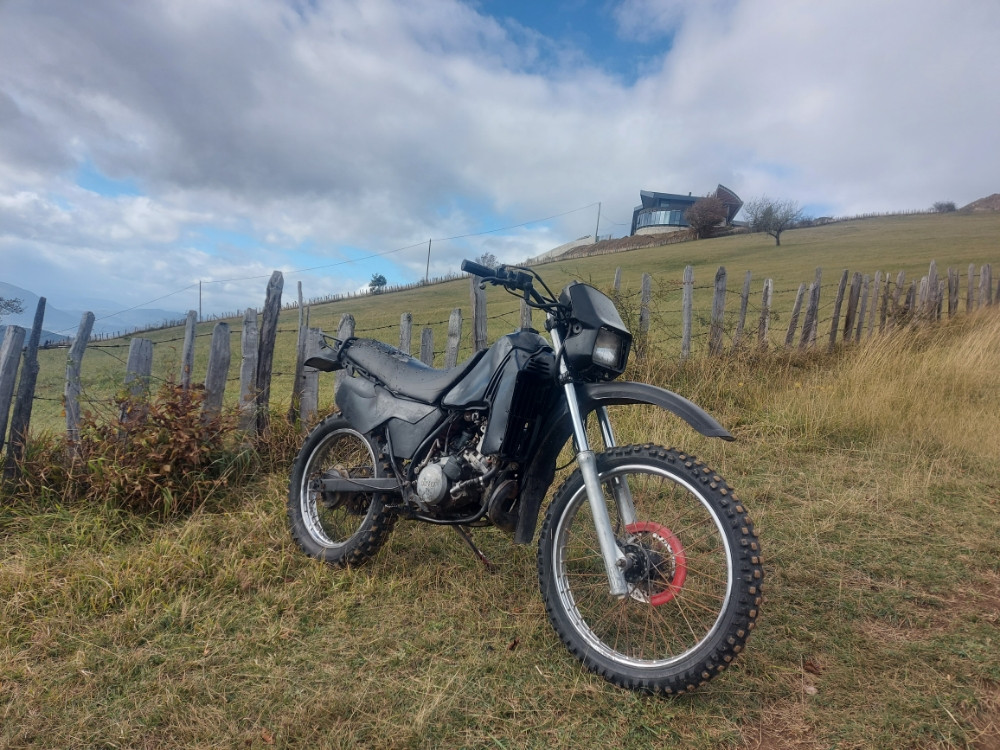 *Yamaha dt 125cc 2t cross Kros Kroser TOP* - Motocikli - OLX.ba