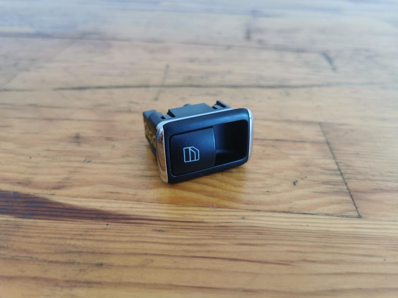 A2048707358 PREKIDAČ PROZORA MERCEDES C KLASA W204 > - Prekidači za ...