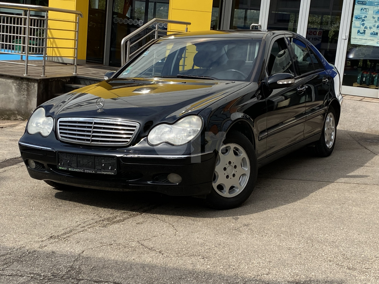 Mercedes-Benz C 220 Elegance 2004 - Automobili - OLX.ba