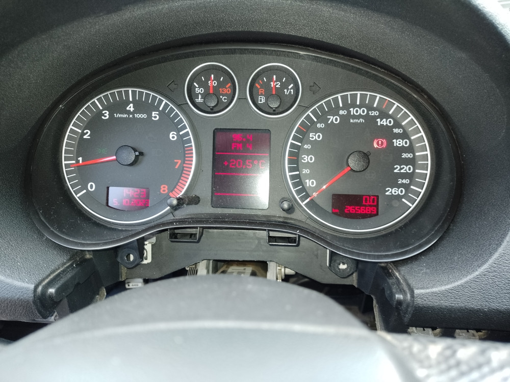 Kilometar Sat Audi A3 8p 1 6 Benzin Kilometar Satovi Za Automobile kilometar-sat-audi-a3-8p-1-6-benzin-kilometar-satovi-za-automobile