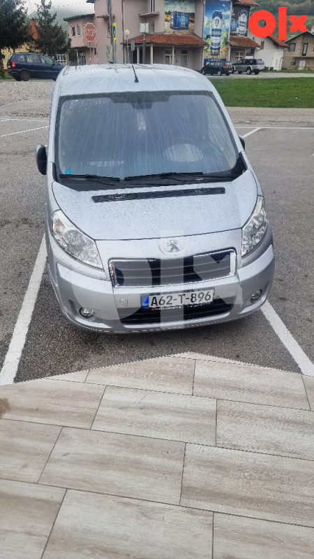 Peugeot Expert Kombi 9 sjedišta TEK REGISTROVAN Wv Sprinter Opel ...