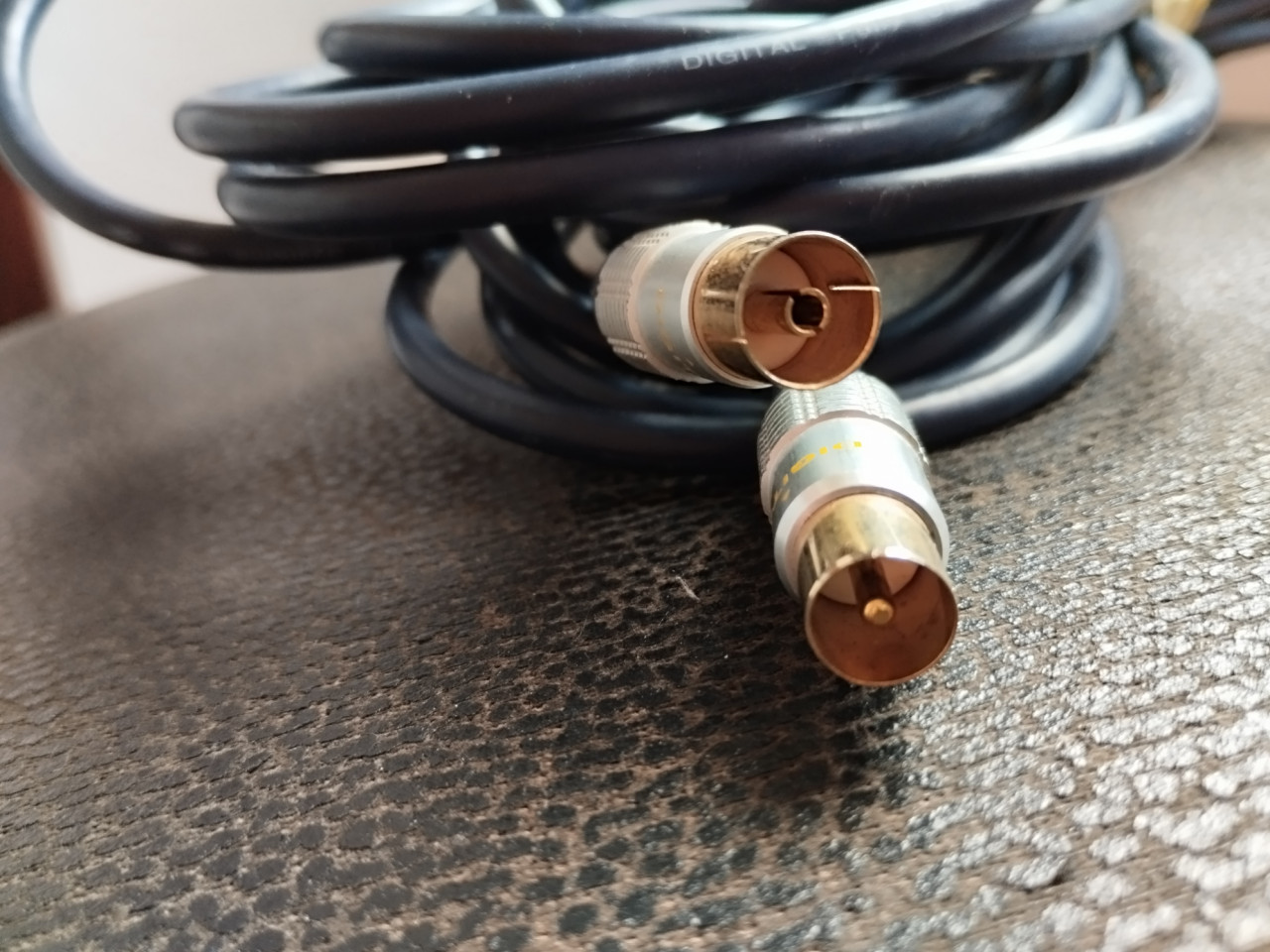 audio kabal (digitalni) 5m - Ostalo - OLX.ba