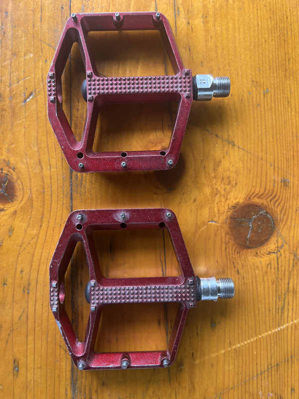 Pedale bicikl ACID Flat red enduro downhill e bike full susp - Pedale ...