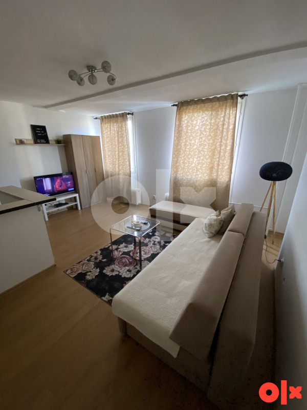 Stan na dan Zenica - Stan na dan - OLX.ba