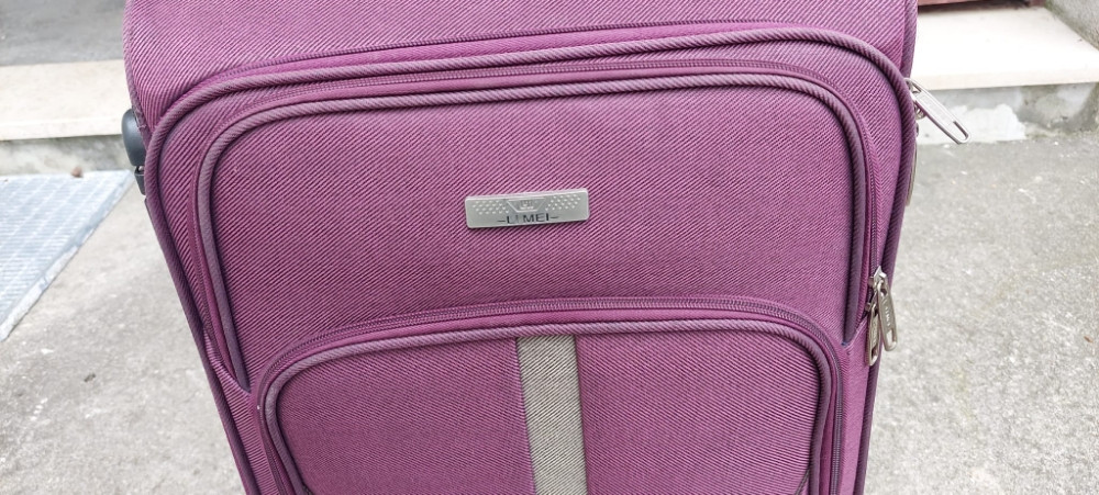 Putnicki Kofer - Putne torbe i koferi - OLX.ba