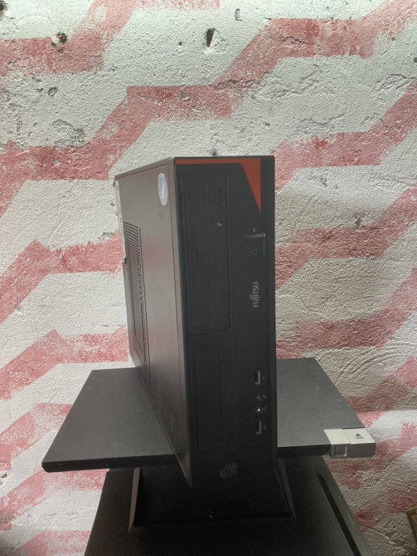 Fujitsu ESPRIMO E520 i3-4160 TECHNO-EX - Desktop Računari - OLX.ba