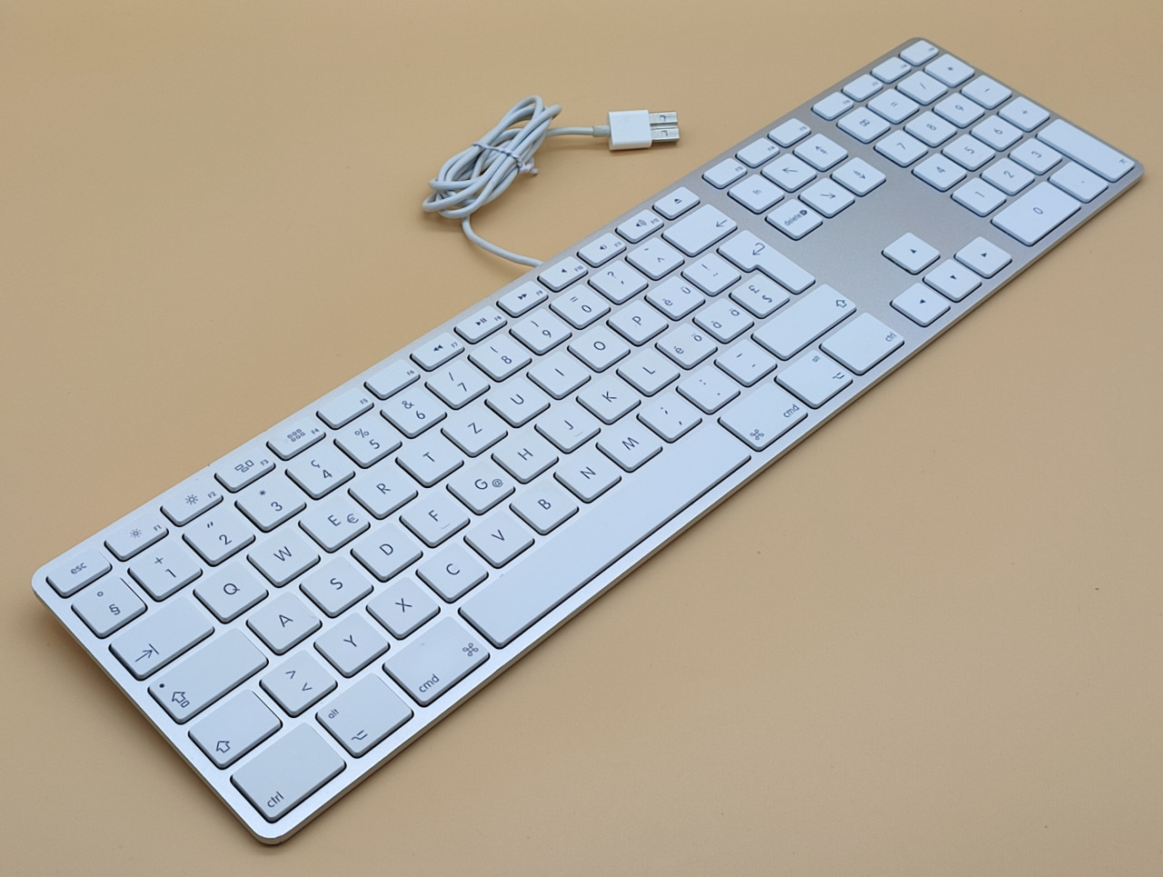 Apple Keyboard USB A1243 tastatura - Tastature - OLX.ba