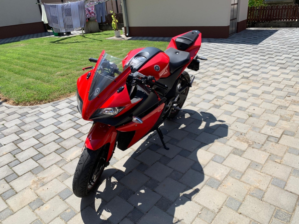 Prodajem motor Yamaha 125 kubika Yzf-r125 - Motocikli - OLX.ba